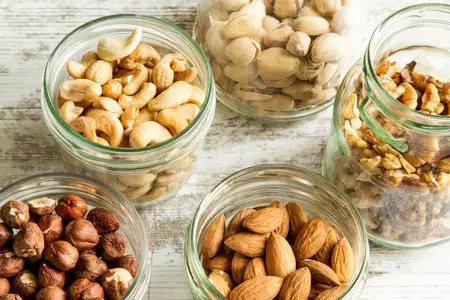 nuts-صحت مند غذا