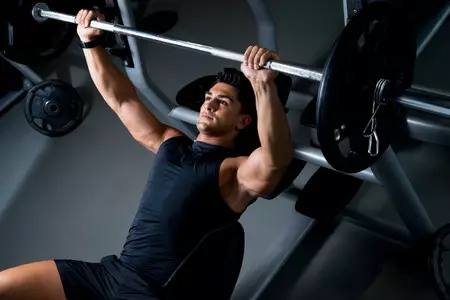 press-bench-pectoral-activation-මාංශ පේශී