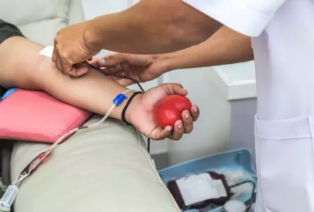 doneren-bloed-extractie