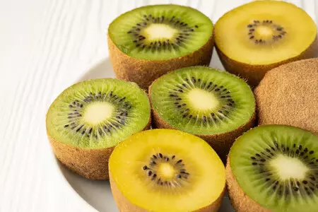 yellow kiwi