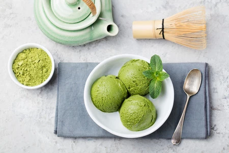 παγωτό-πράσινο-τσάι-γάλα καρύδας