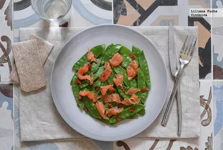 Salmon na-ese anwụrụ