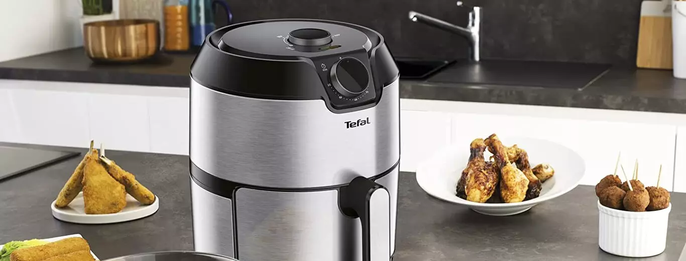 De airfryer dy't triomfearret yn de Lidl is no werombrocht nei hast de helte