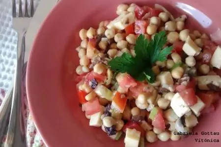 Salate ea Chickpea 1