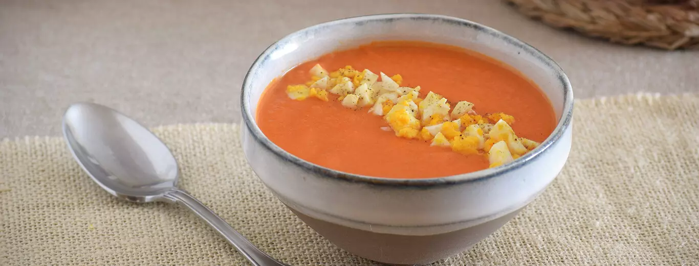 Salmorejo utan bröd. Enkelt, enkelt och gott recept för hälsosam matlagning