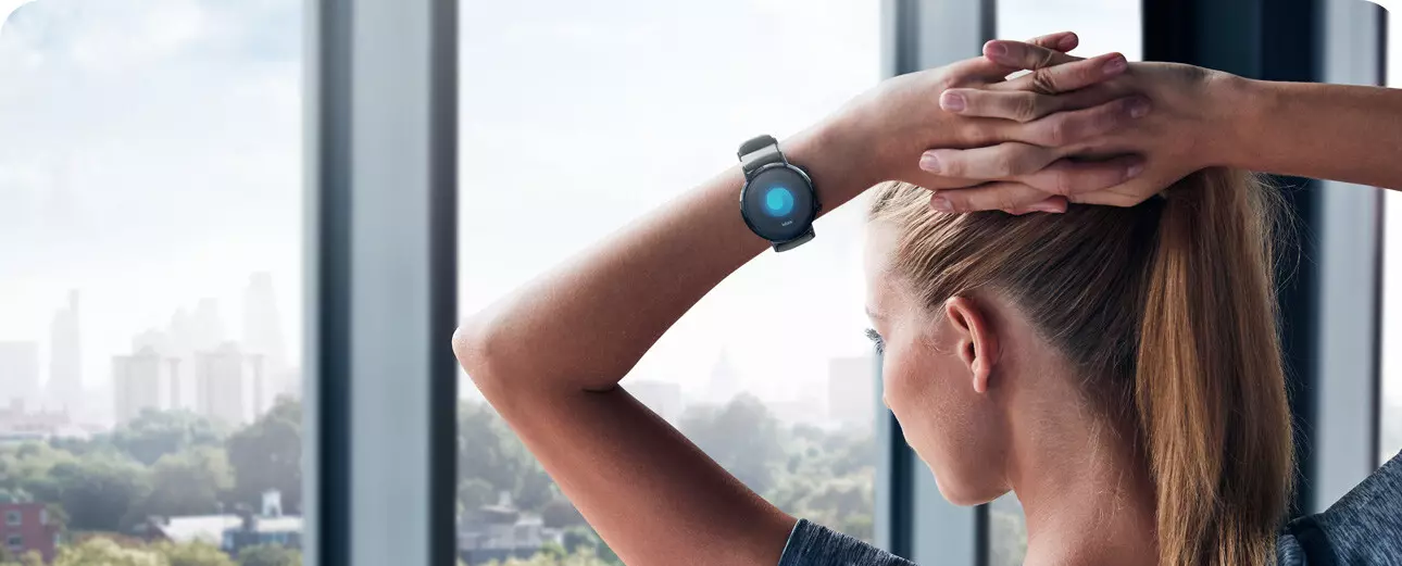 Huawei Watch GT2: die sport-slimhorlosie wat jou roetine oplei en monitor, word teen halfprys gevind