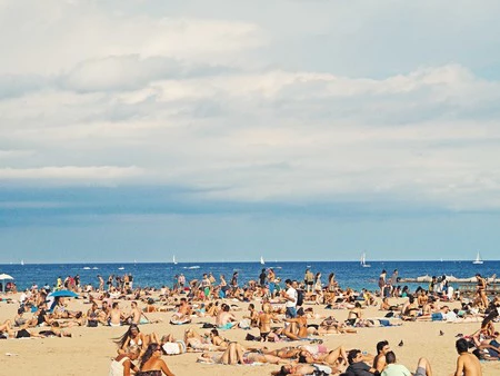 estate-spiaggia-persone