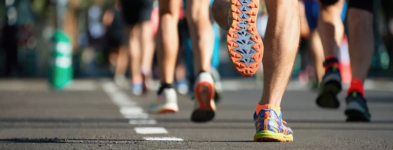 Træning med serier for at forbedre løbet: de forskellige typer løbeserier efter deres længde