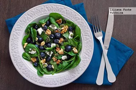 SaladSpinachBlueberries