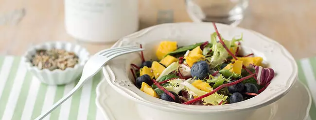 43 salads with fruit to add vitamins to your diet