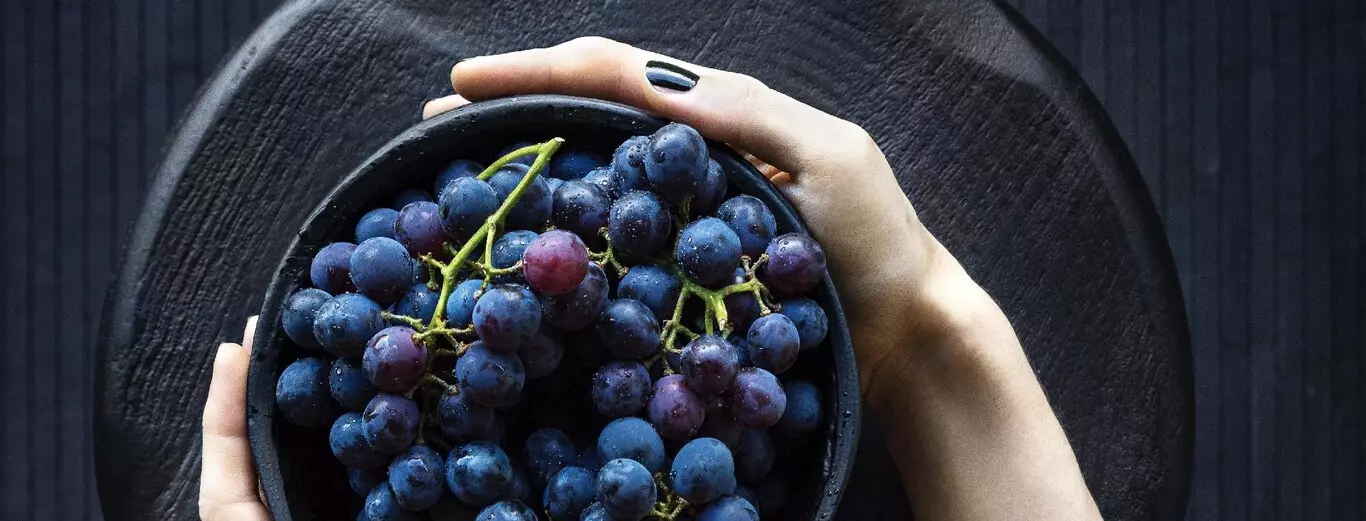 Alles iwwer Polyphenole: Eegeschaften, Virdeeler an hir Notzung an der Kichen