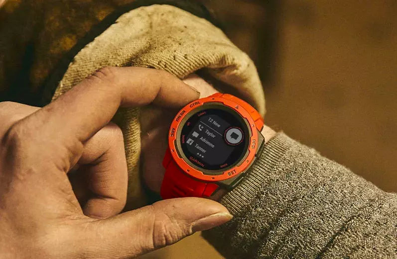 Černý pátek 2020: chytré hodinky Garmin Instinct v prodeji na Amazonu