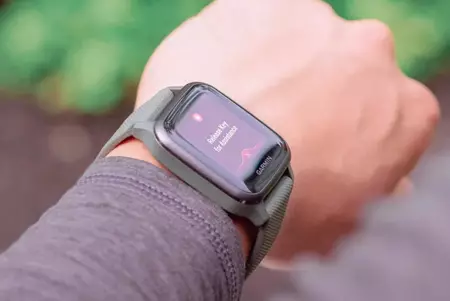 I-garmin-venu-sq-sports-smartwatch