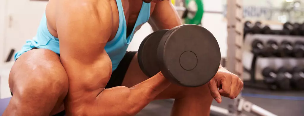 Everything you need to know to get the perfect bicep curl