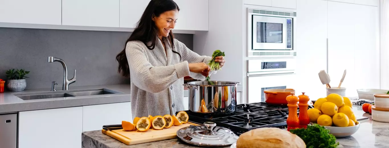 I metodi di cottura più utilizzati in cucina, ordinati dal più al meno sano