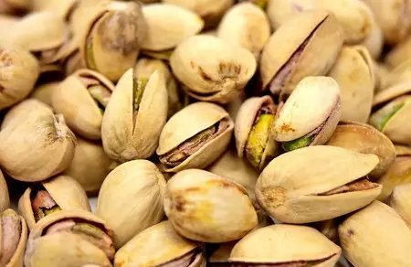 Pistachios 3223610 1280 1