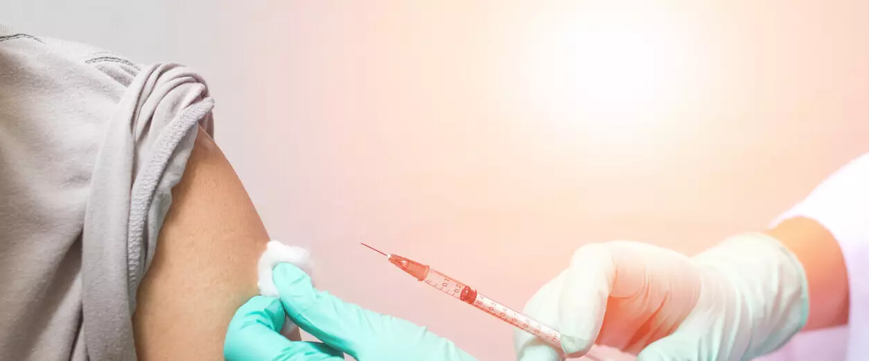 Alla nycklar om herpes zoster-vaccination i Madrid: vem kan få det, när och hur man begär det
