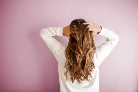 PRP-hoito hiustenlähtöön