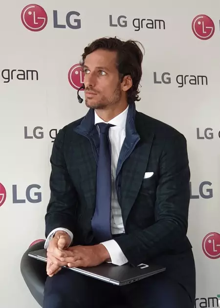 Feliciano-lopez: koj puas xav tau ntau tus thwjtim?