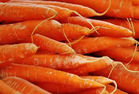 Carrots 382686 1280